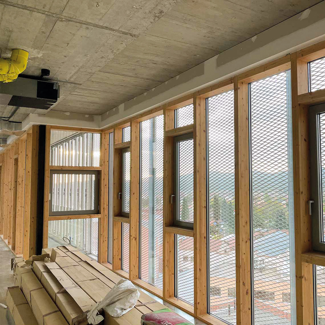 Tricube Barcelona Built with RICON 120/40 Connectors